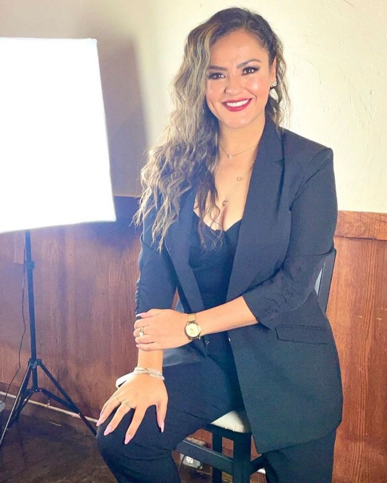 Meet Diana Bustillos | Host of Sexto Sentido Podcast - SHOUTOUT COLORADO