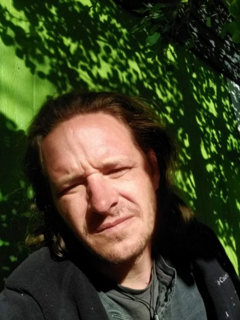 Meet Dustin Tidwell | Painter-art therapy - SHOUTOUT COLORADO