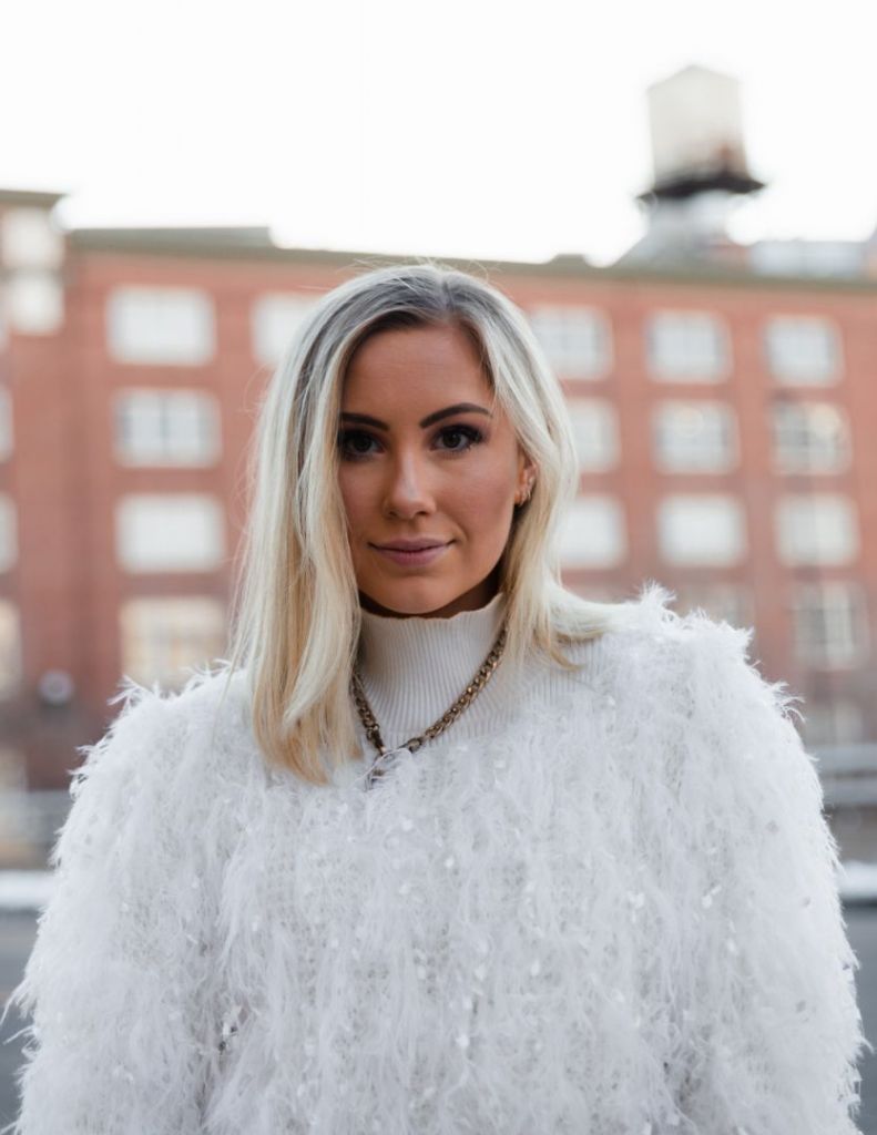 Meet Natalie Rogge | Model/Business Analyst - SHOUTOUT COLORADO