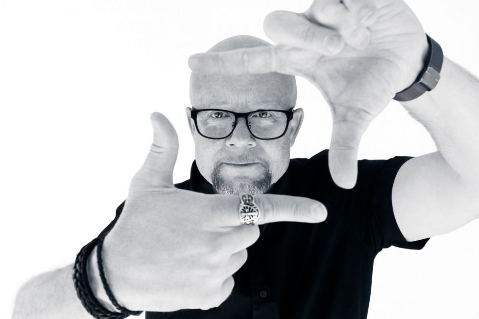 Meet Erik Cooper | Fashion/Portrait Photographer - SHOUTOUT COLORADO