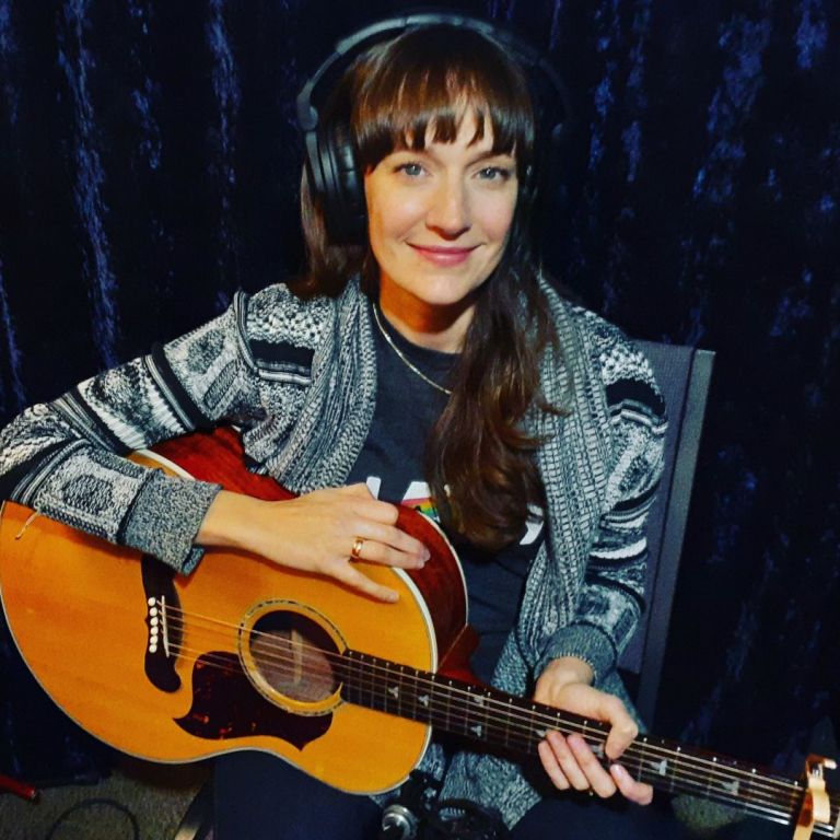 Meet Deva Yoder | Singer songwriter - SHOUTOUT COLORADO