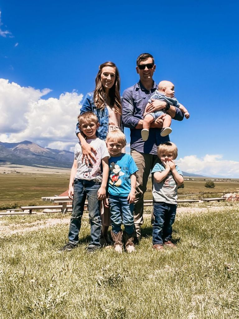 Meet Samantha Lilly | Wife, mother & sourdough creator - SHOUTOUT COLORADO