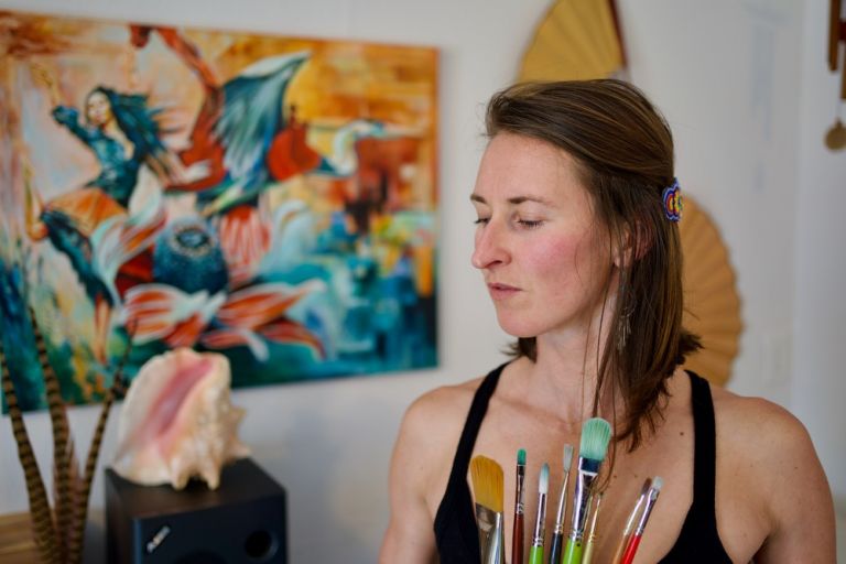 Meet Elyssa Edgerly | Fine Artist - SHOUTOUT COLORADO