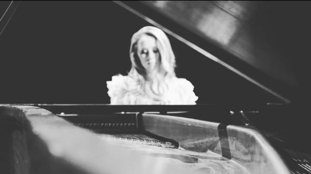 Meet Jamie Hansen | Pop Country Singer Songwriter - SHOUTOUT COLORADO