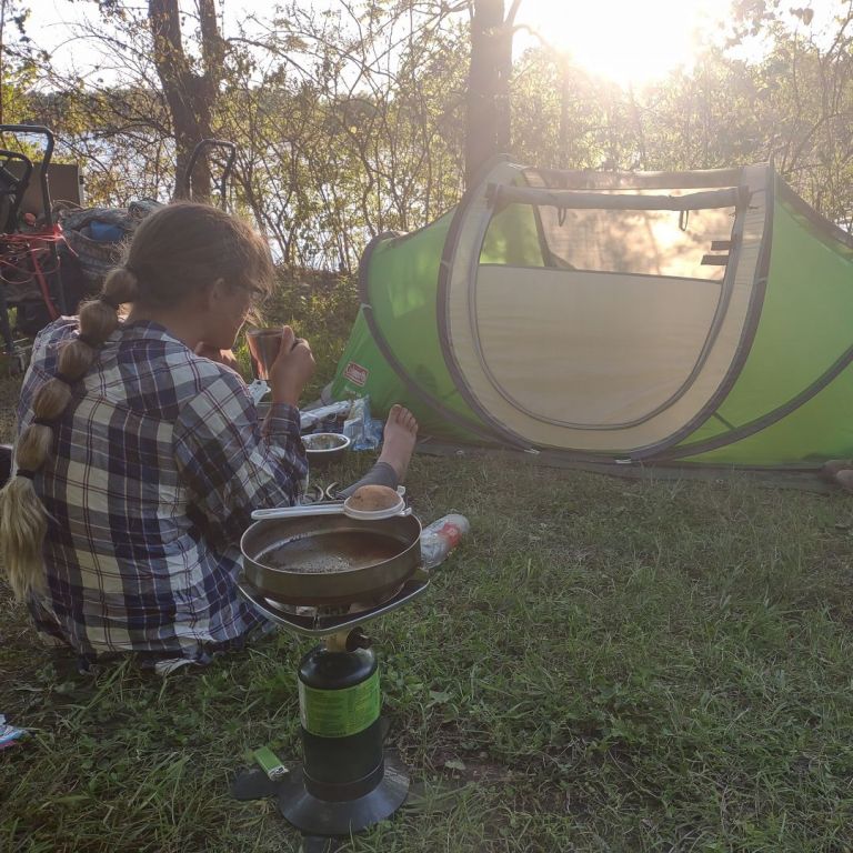 Meet Torin and Paige Rouse | Walking America Couple - SHOUTOUT COLORADO