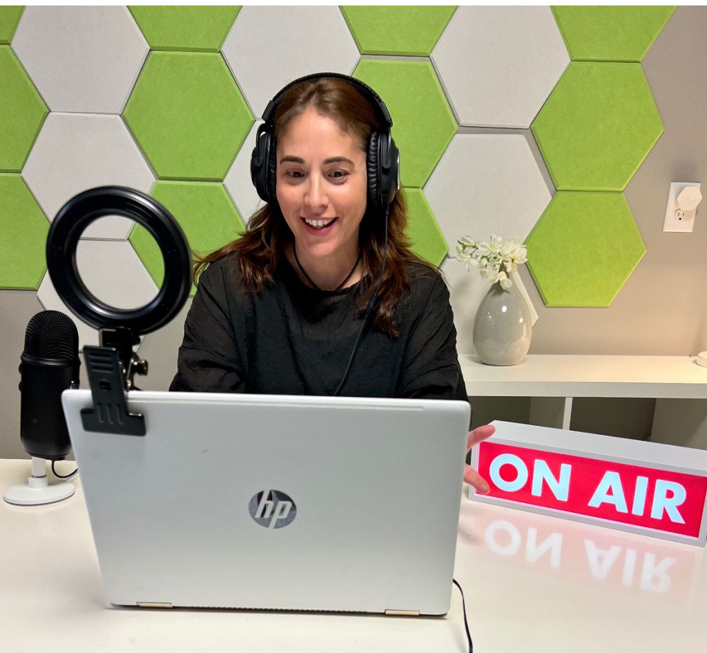 Meet Lisa Foster | Podcast Host - SHOUTOUT COLORADO