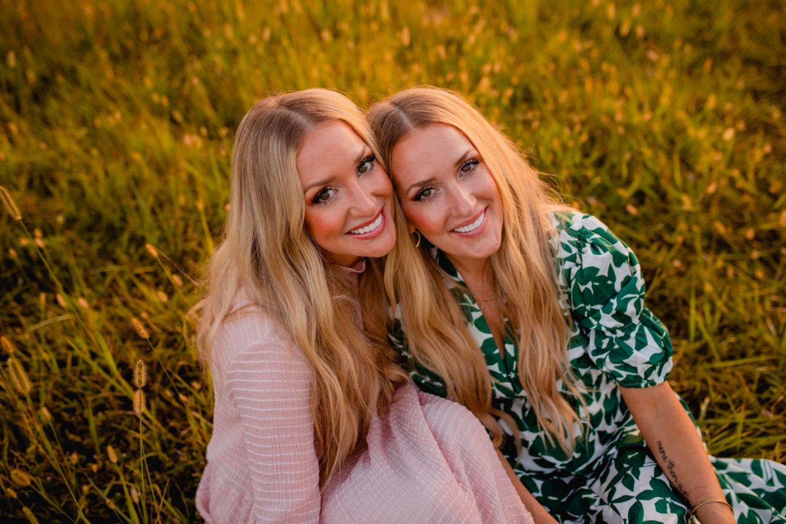 Meet Sara and Christa Olson and Schmitz | Chrisara Designs, Artists ...
