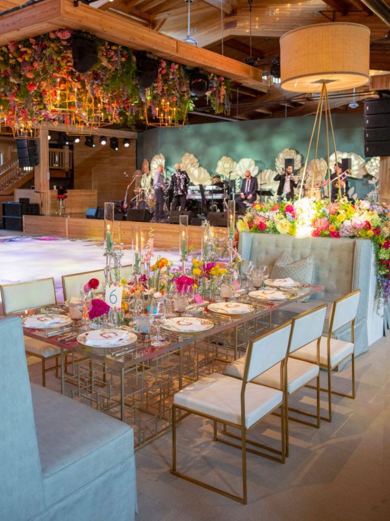 Meet Elizabeth Slossberg | Owner and Founder - SHOUTOUT COLORADO