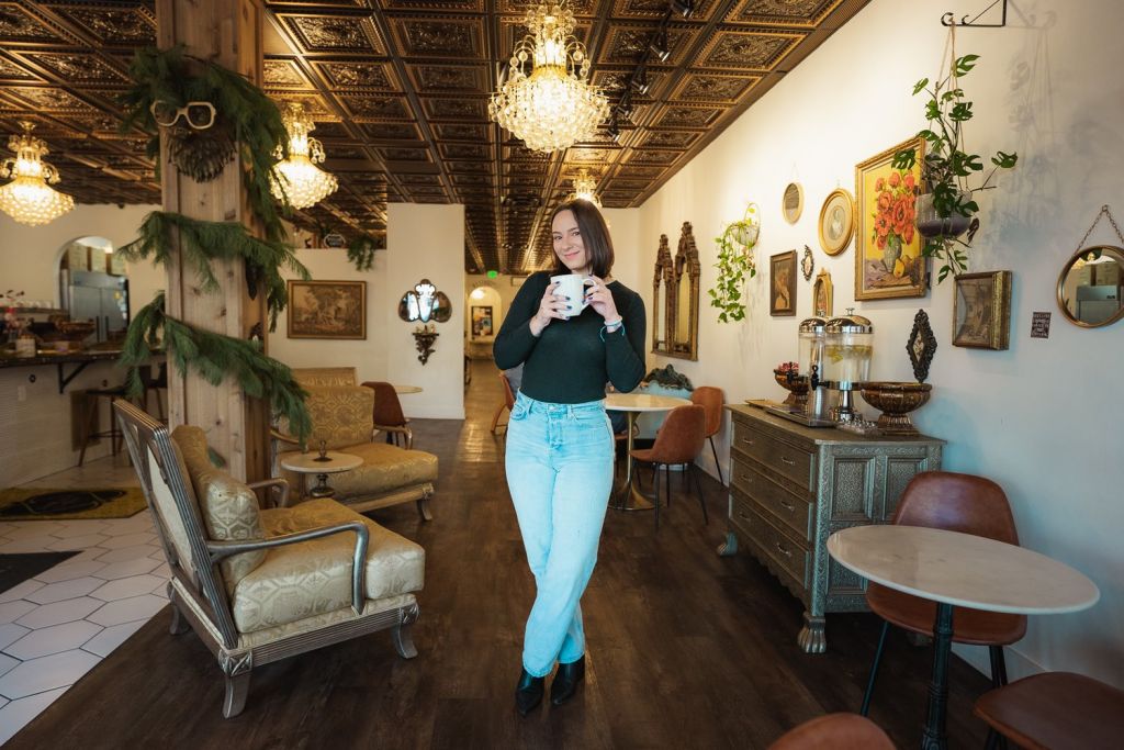 Meet Ashley Morris | Influencer - SHOUTOUT COLORADO