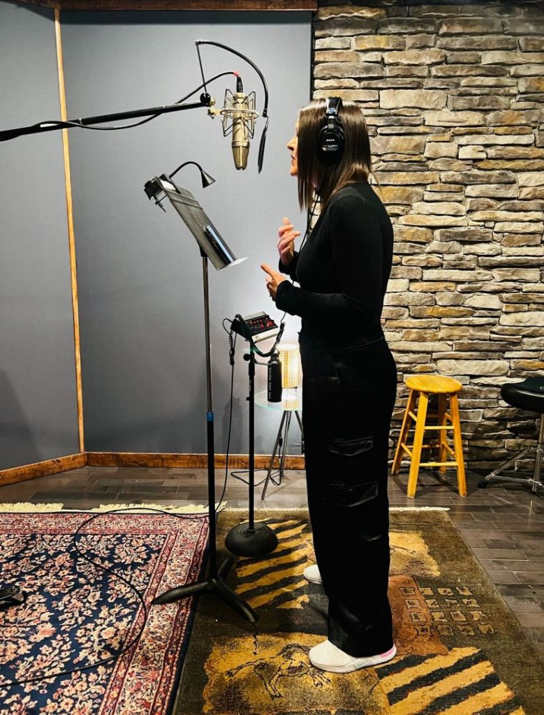 Meet Bri Dimit | Artist | Singer | Songwriter | Speaker | Storytelling ...