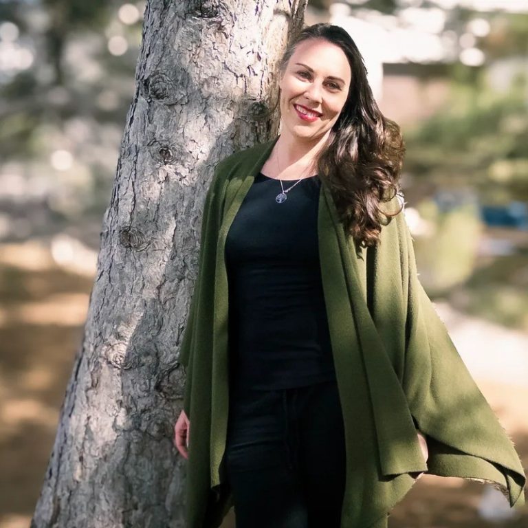 Meet Alexandria Ravencroft | Leadership and Career Coach - SHOUTOUT ...