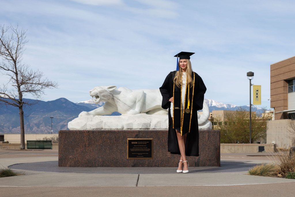 Meet Kylie Wingfield | Model and Full-Time Student - SHOUTOUT COLORADO