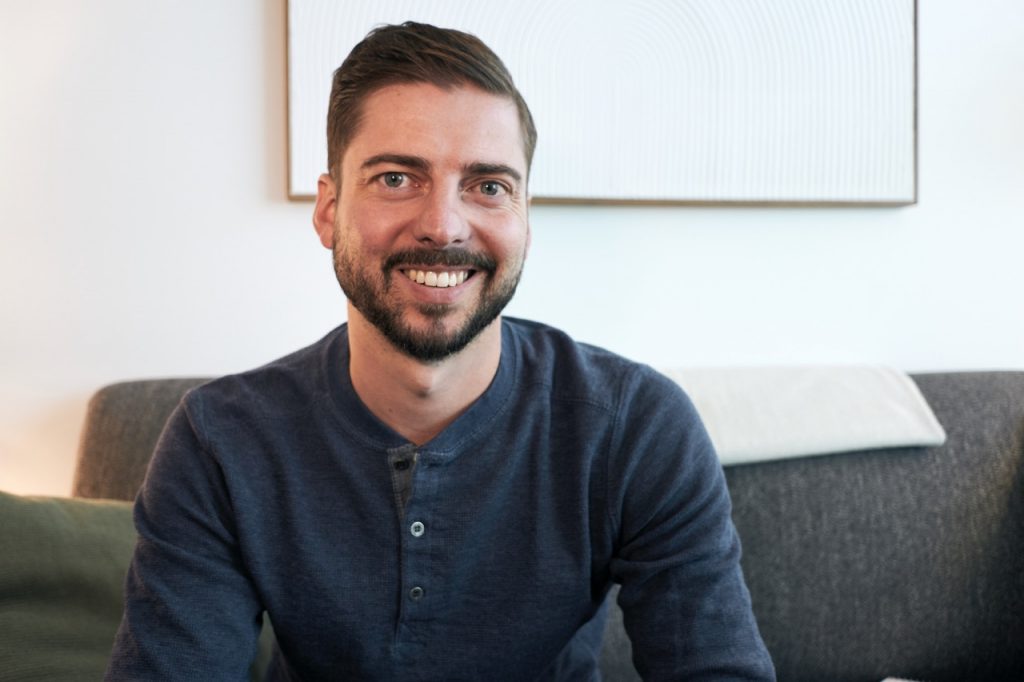 Meet Thomas Austin | LCSW, Therapist - SHOUTOUT COLORADO